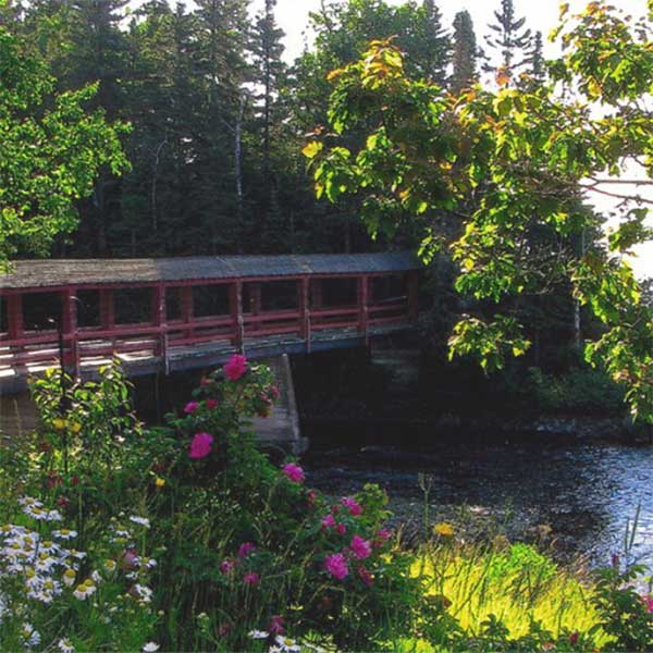 Lutsen Resort, Hotels, Lodges | North Shore Visitor