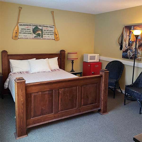 Red Raven North | North Shore Visitor